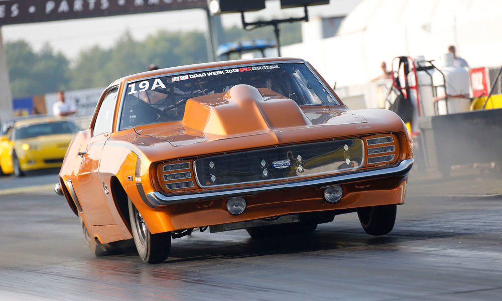 Watch a 1969 Camaro break 200mph, consistently - VetteTV