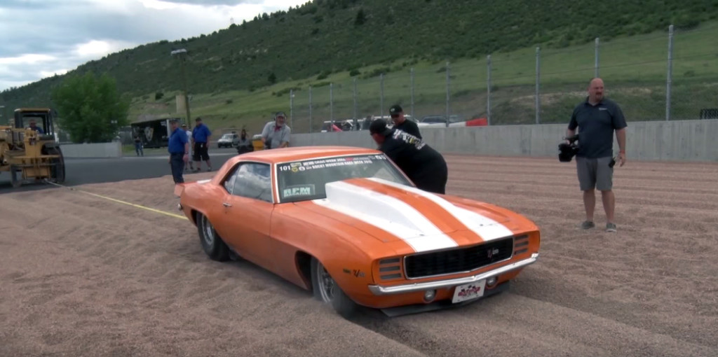 3,000-horsepower Camaro goes off track - VetteTV