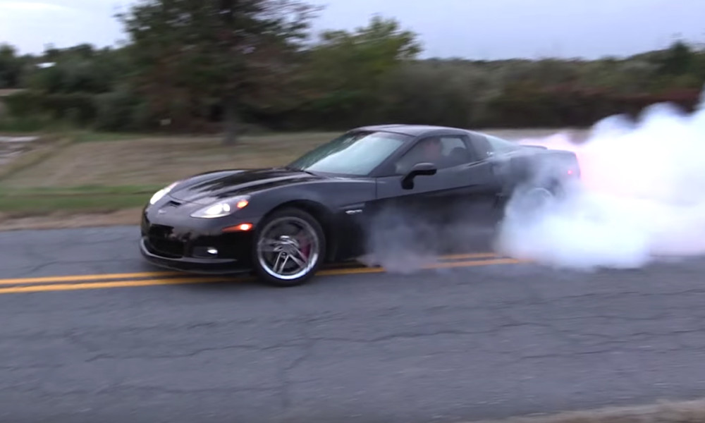 Is this the smokiest Corvette Z06 burnout you’ve seen? - VetteTV